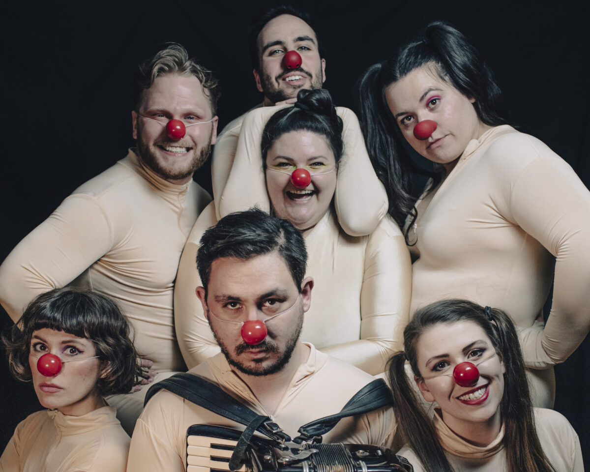 Hot Clown Sex ⋆ Triko Cirkus Teatar